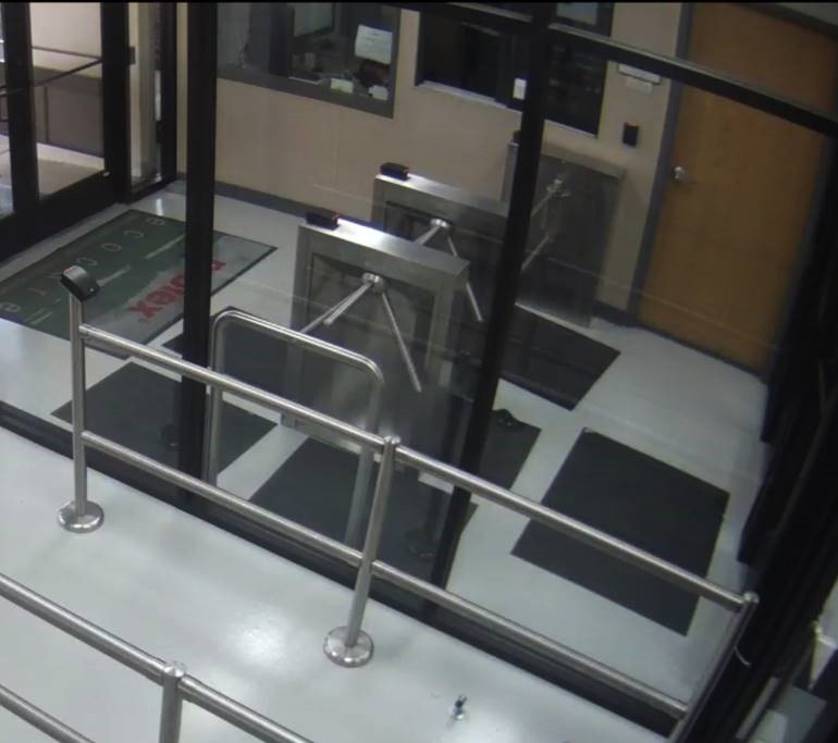 MR100 FastTurn Waist High Durable Turnstile - Hayward Turnstiles