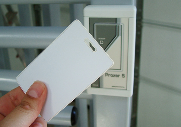 Floor to Ceiling: Do I Need Full Height Access Control Products ...